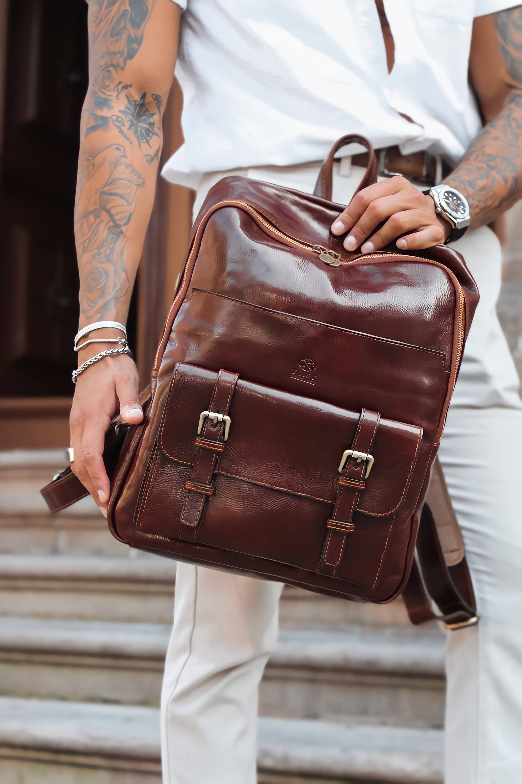 Large Leather Backpack for Men - The Divine Comedy | Brown | Time Resi